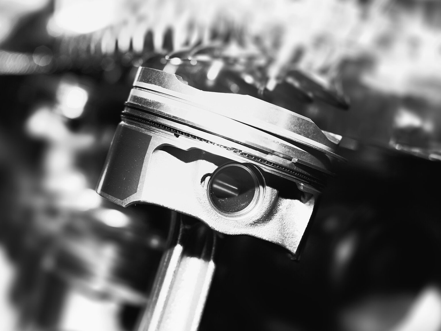 Hirth Engines - Welcome to the Home of Two-Stroke Engines